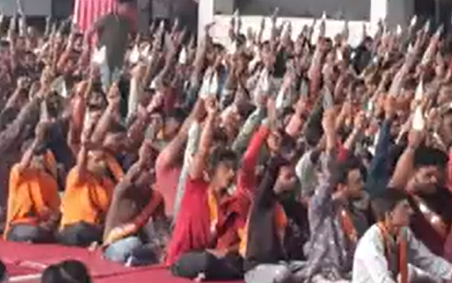 Bajrang Dal members distribute trishuls (tridents) among 750 Hindu ...