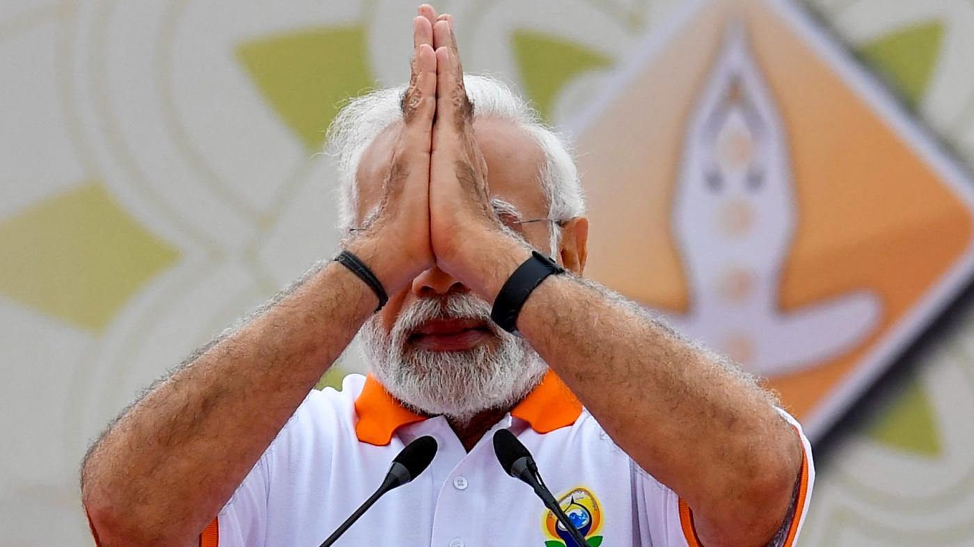How Modi uses yoga to whitewash India’s crimes (Middle East Eye ...
