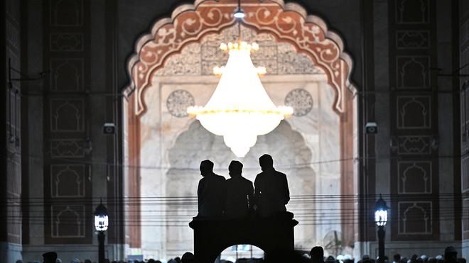 The right and the future of India’s masjids (The Hindu) - Hindutva Watch