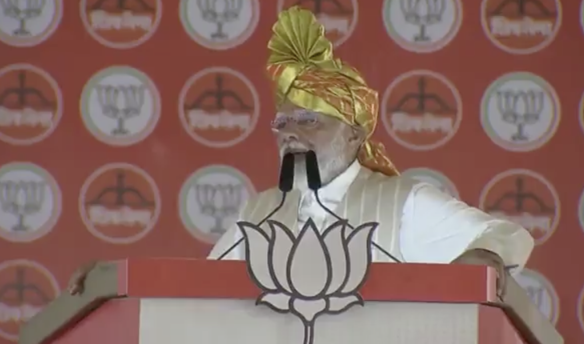 Prime Minister Narendra Modi delivers communal speech in Kolhapur ...